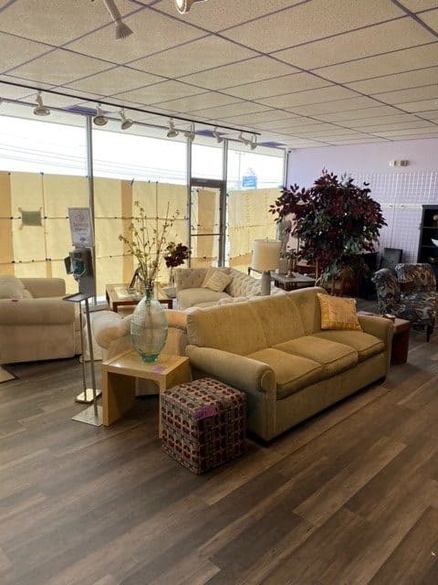 Resale | WINGS Program